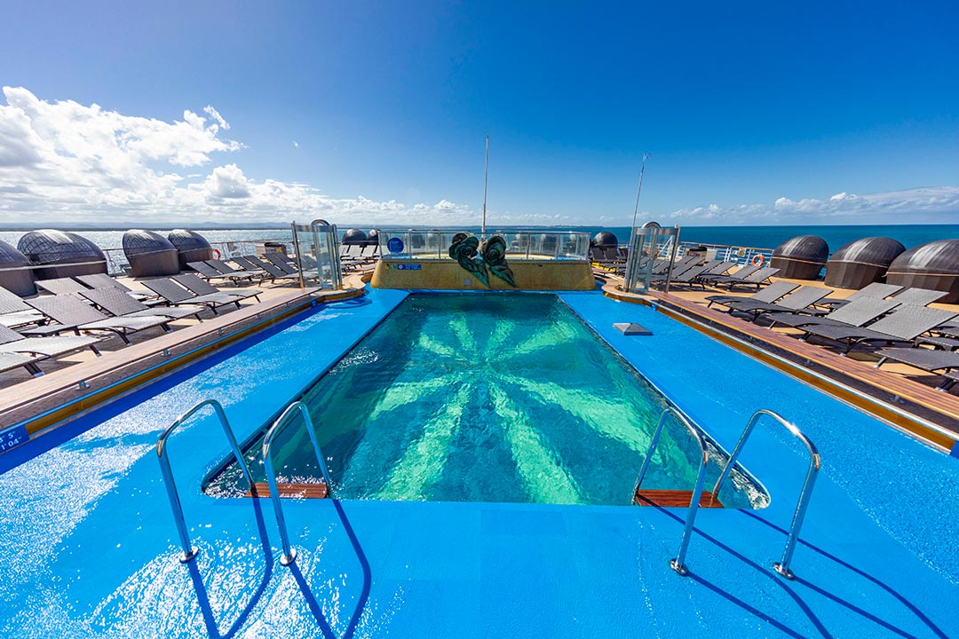 10 Night Alaska Inside Passage & Glacier on Carnival Luminosa ...