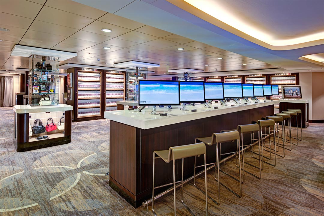 Norwegian Epic Cruise Ship Details | Priceline Cruises