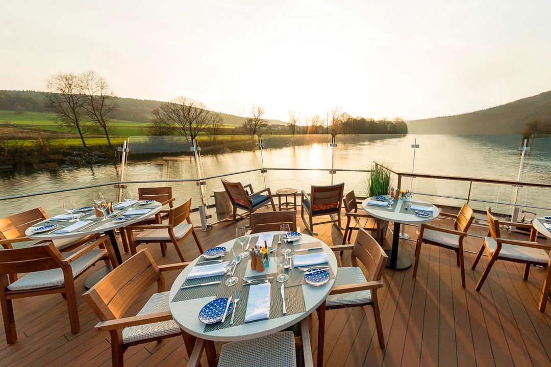 Viking Gefjon Deck Plans | Priceline Cruises